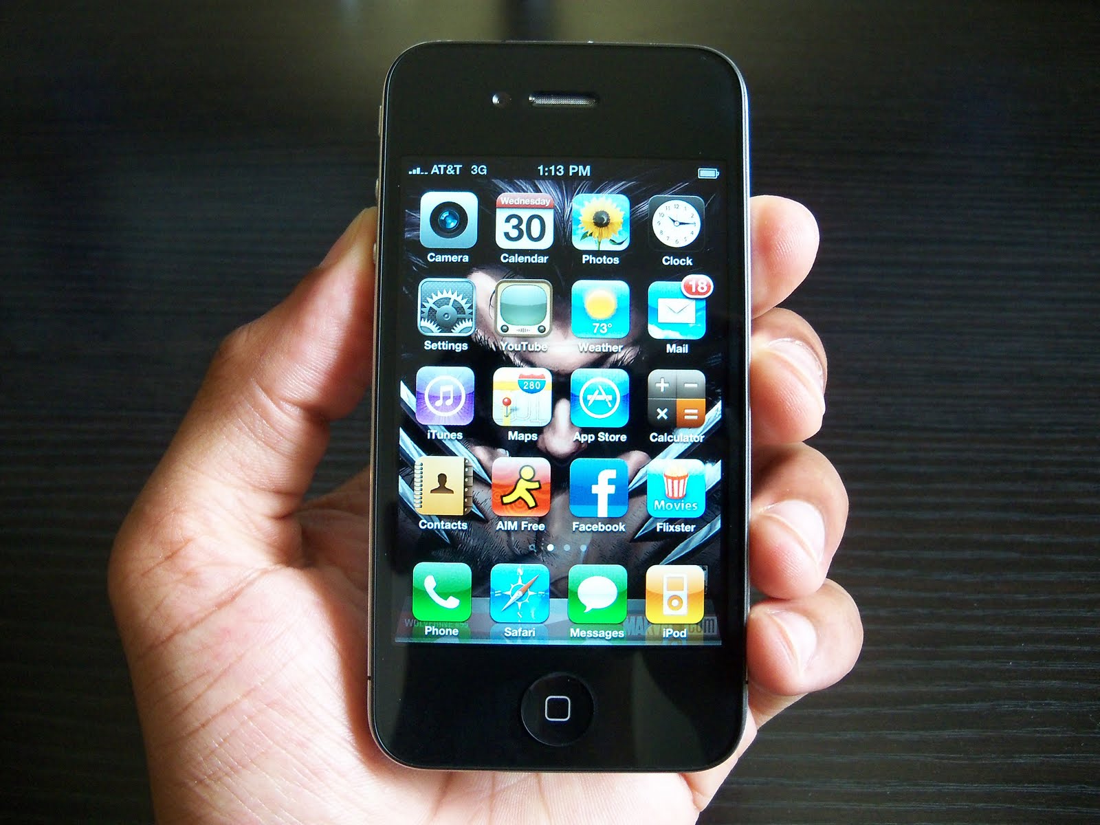 Tek On Dek: Iphone 4 Review
