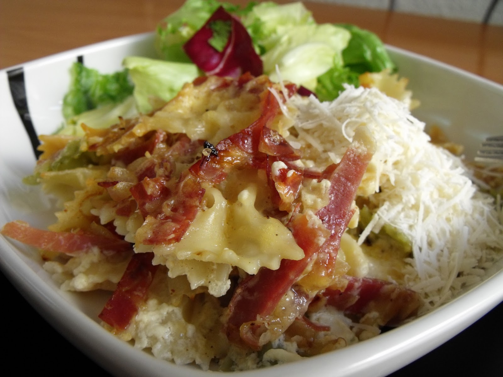 Pasta, jamón serrano, nata y horno | Cocinar es ponerse