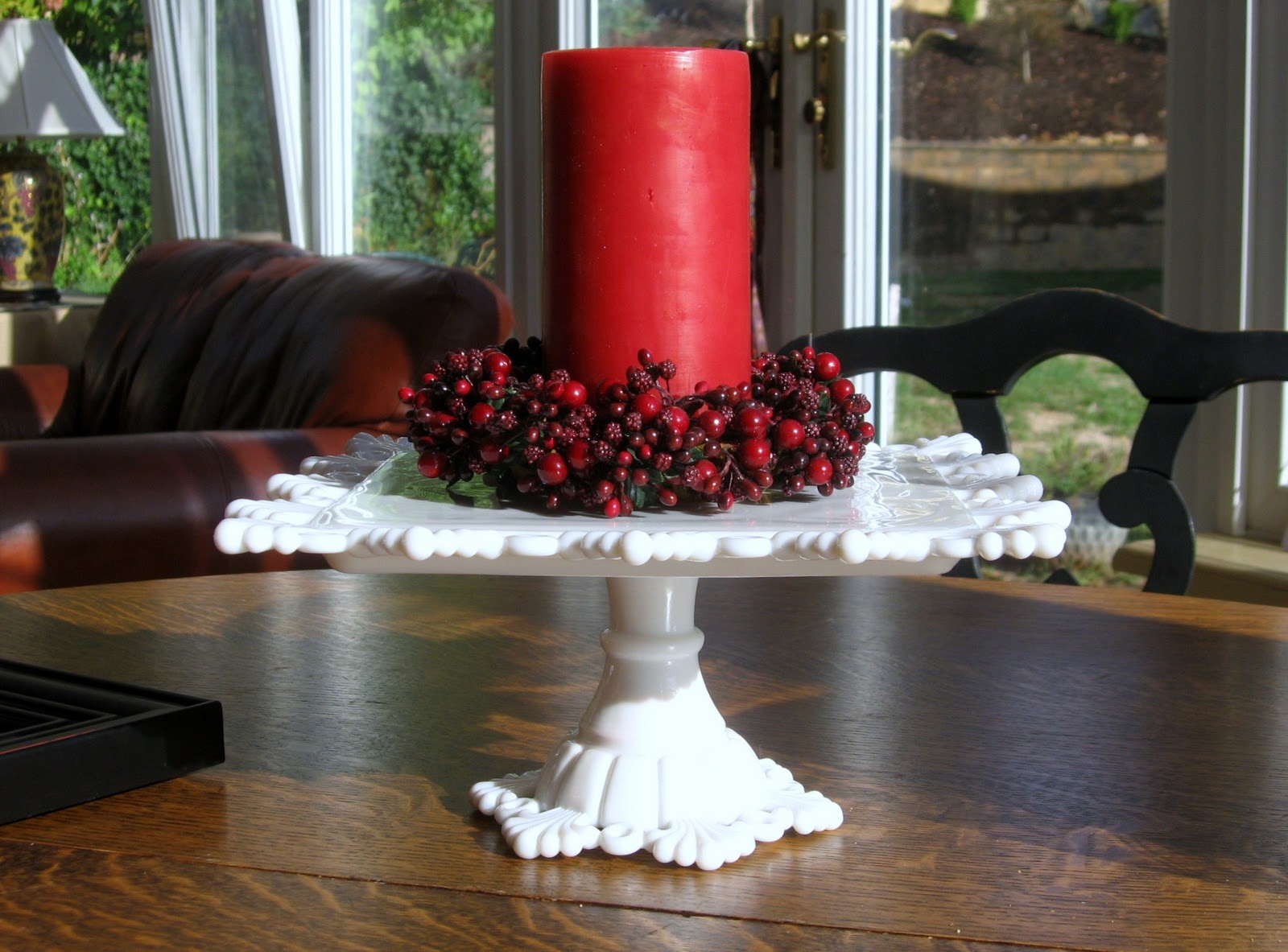 That Old House: A Milk Glass SCORE at Goodwill