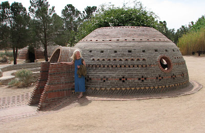 earth home garden: A Visit To Nader Khalili's Cal-Earth Institute Of ...