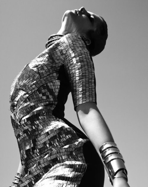 addicted2glamour: dramatic poses