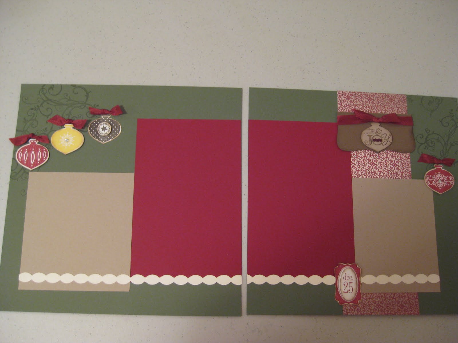 StampingFunAddict: Christmas 12 x 12 Scrapbook Page