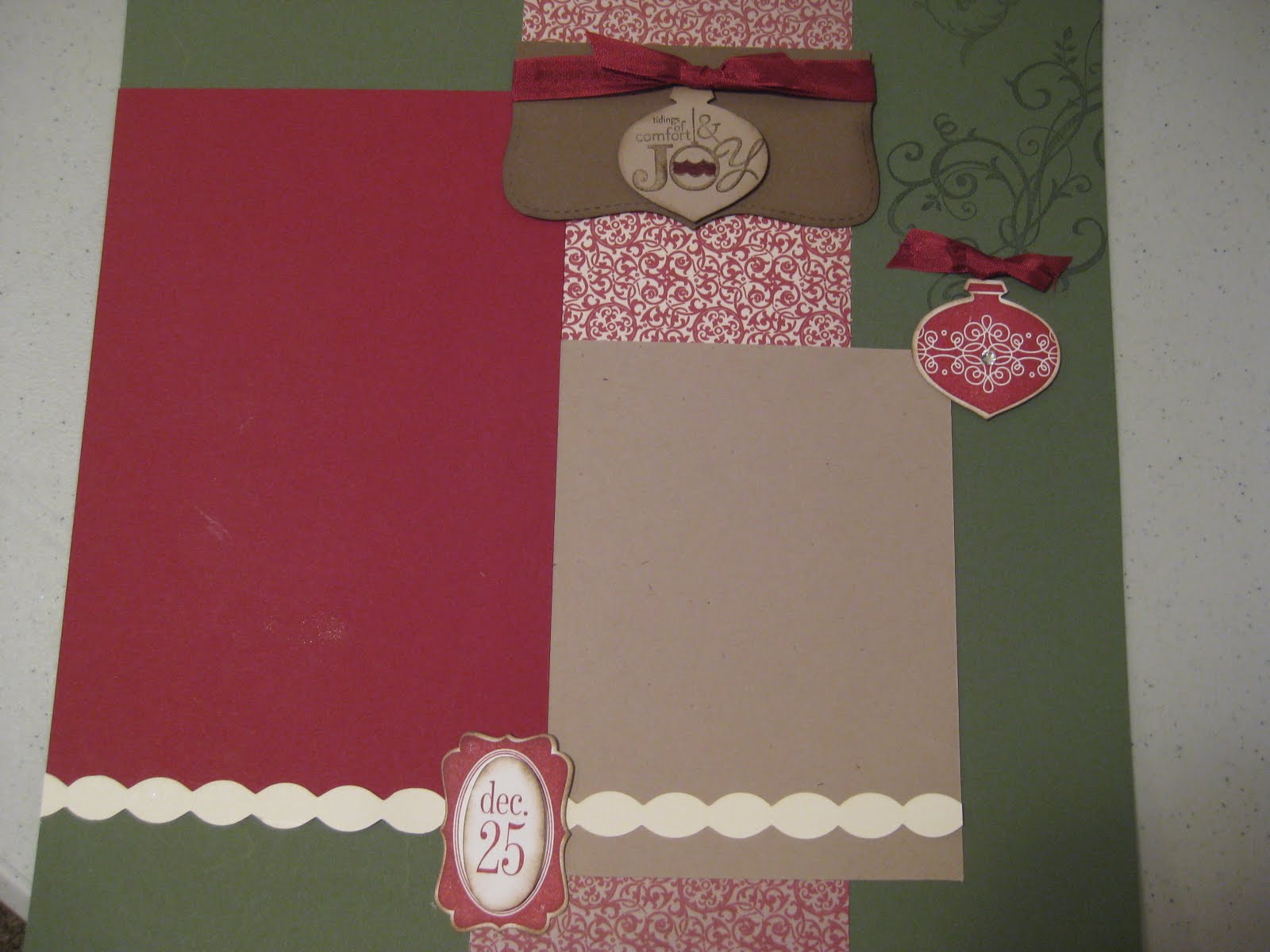 StampingFunAddict: Christmas 12 x 12 Scrapbook Page