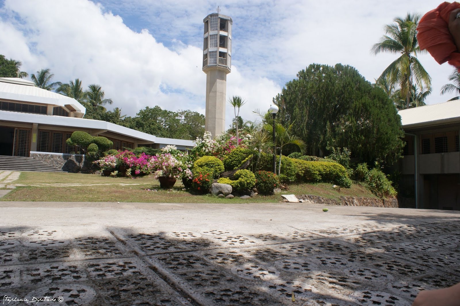 Globules of Dots: Benedictine Retreat House, Digos City, Davao del Sur