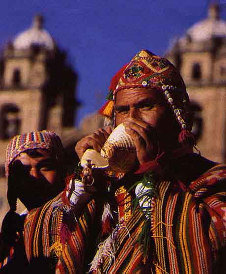 " La Globallización frente a la Tradición: El Chullo"