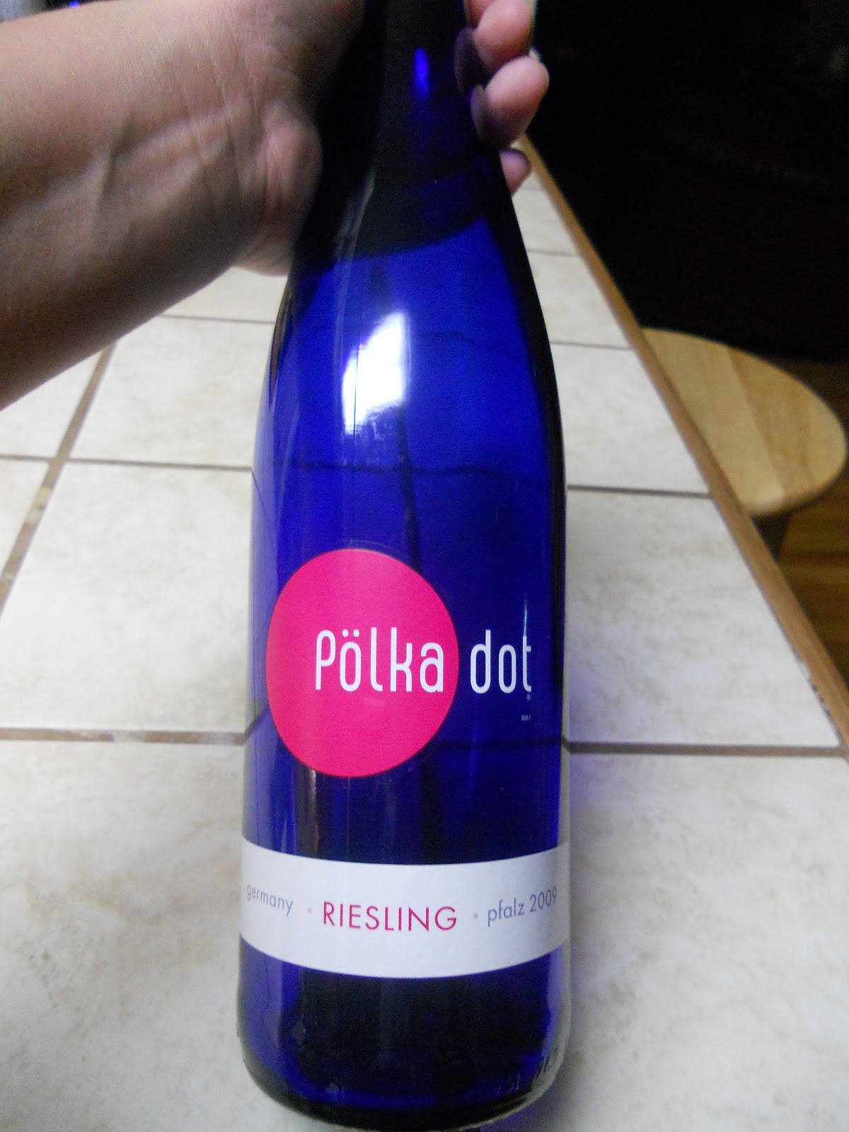WINE REVIEW..POLKA DOT RIESLING 2009 | Kisha Jaggers