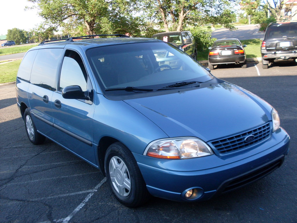 Ride Auto: 2002 Ford Windstar LX