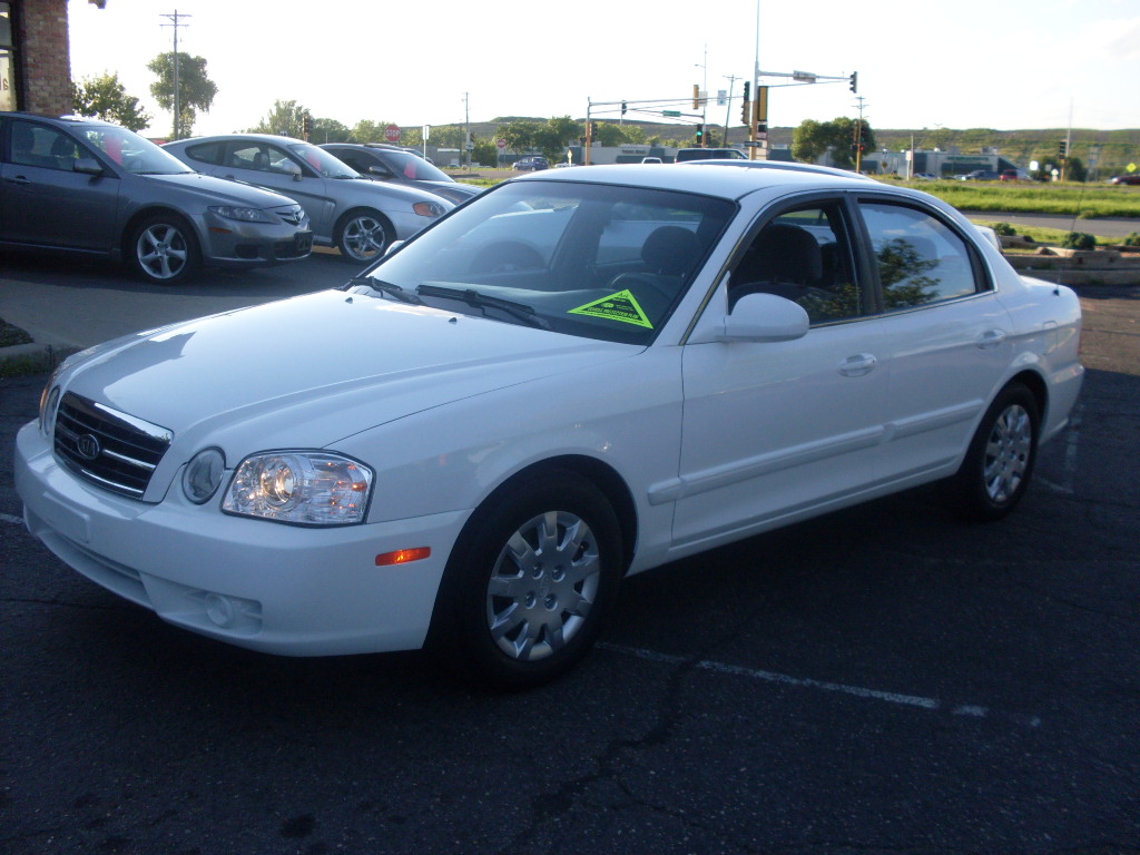 Ride Auto: 2005 Kia Optima LX