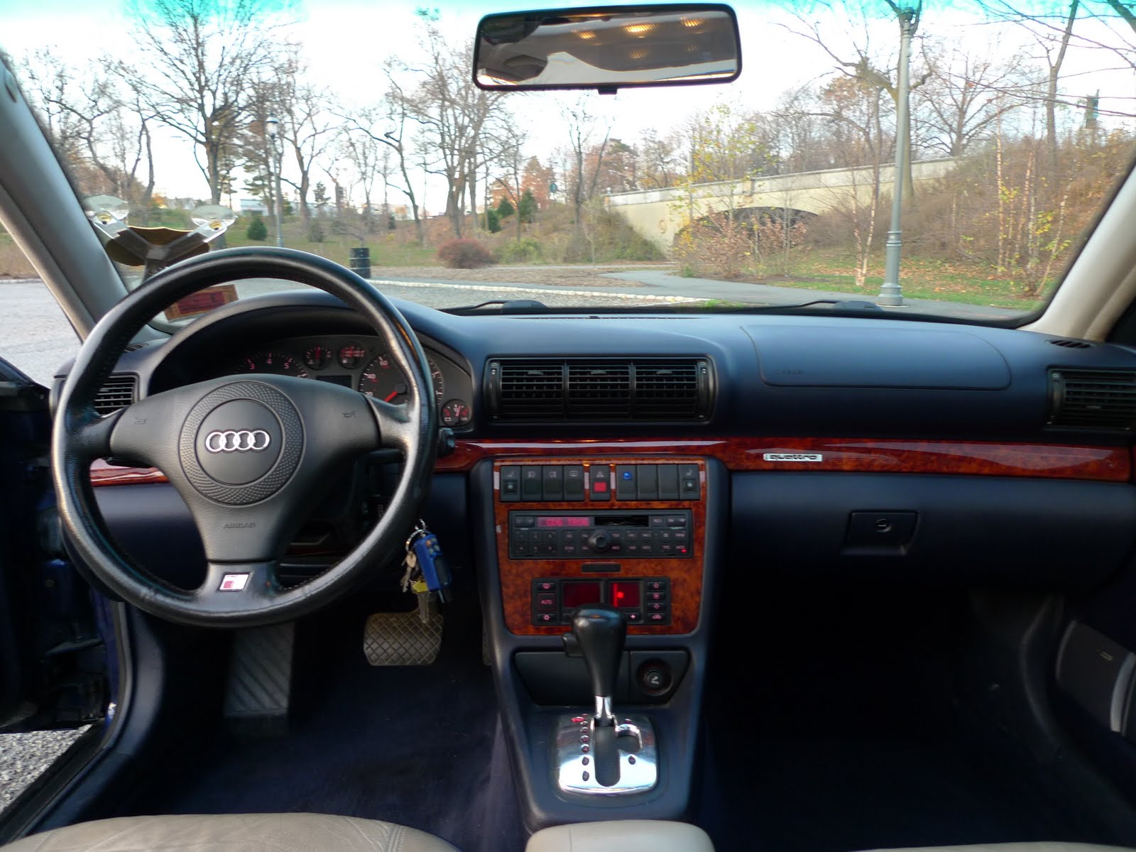 1998.5 AUDI A4 2.8 QUATTRO: 1998.5 AUDI A4 2.8 QUATTRO FOR SALE