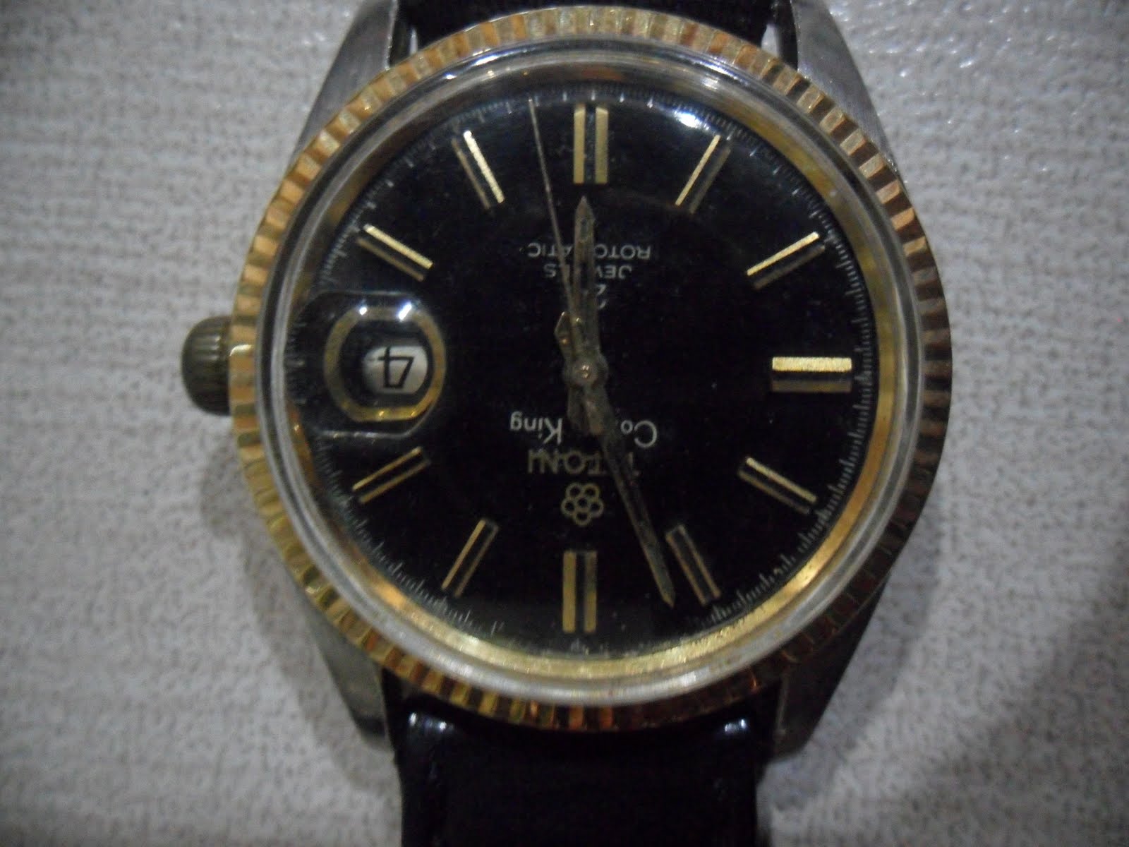 koleksijampecks: Titoni Cosmos King 360mm 14 K gold rim - Rolex style