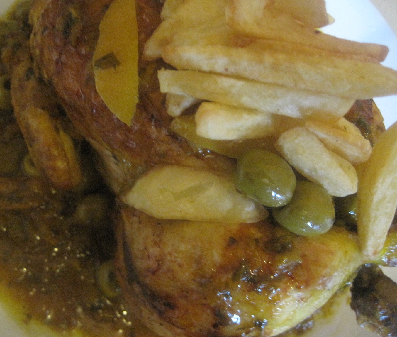 Dwaz au poulet, olives et frites / Dwaz dyal Djaj b'zitoun o L'frite à ...