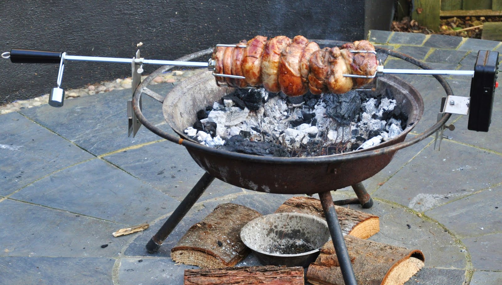 Fire and Food: Garden Spit Roast - Chapter 3