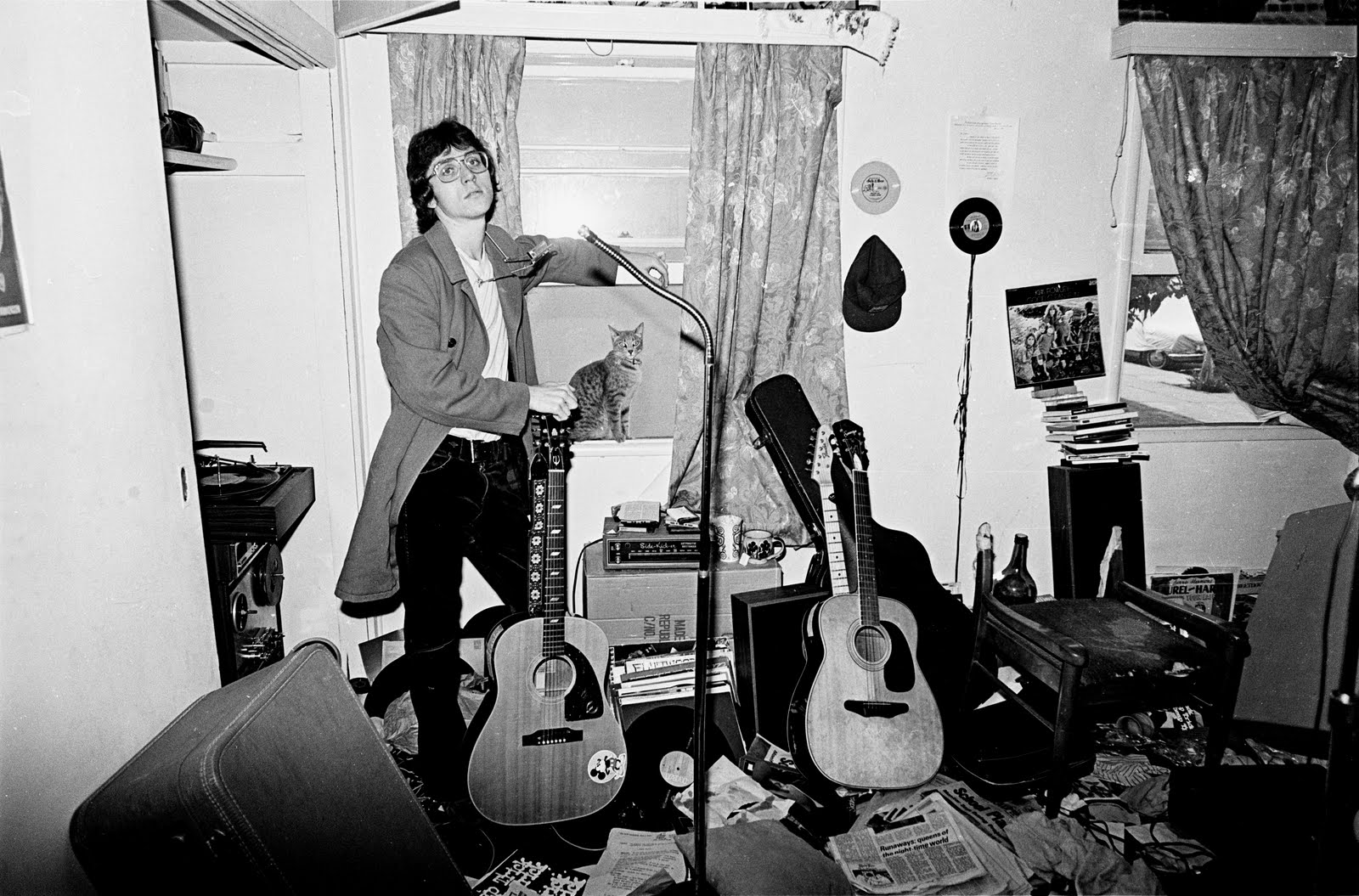 Paul Hodara: Tommy Rock