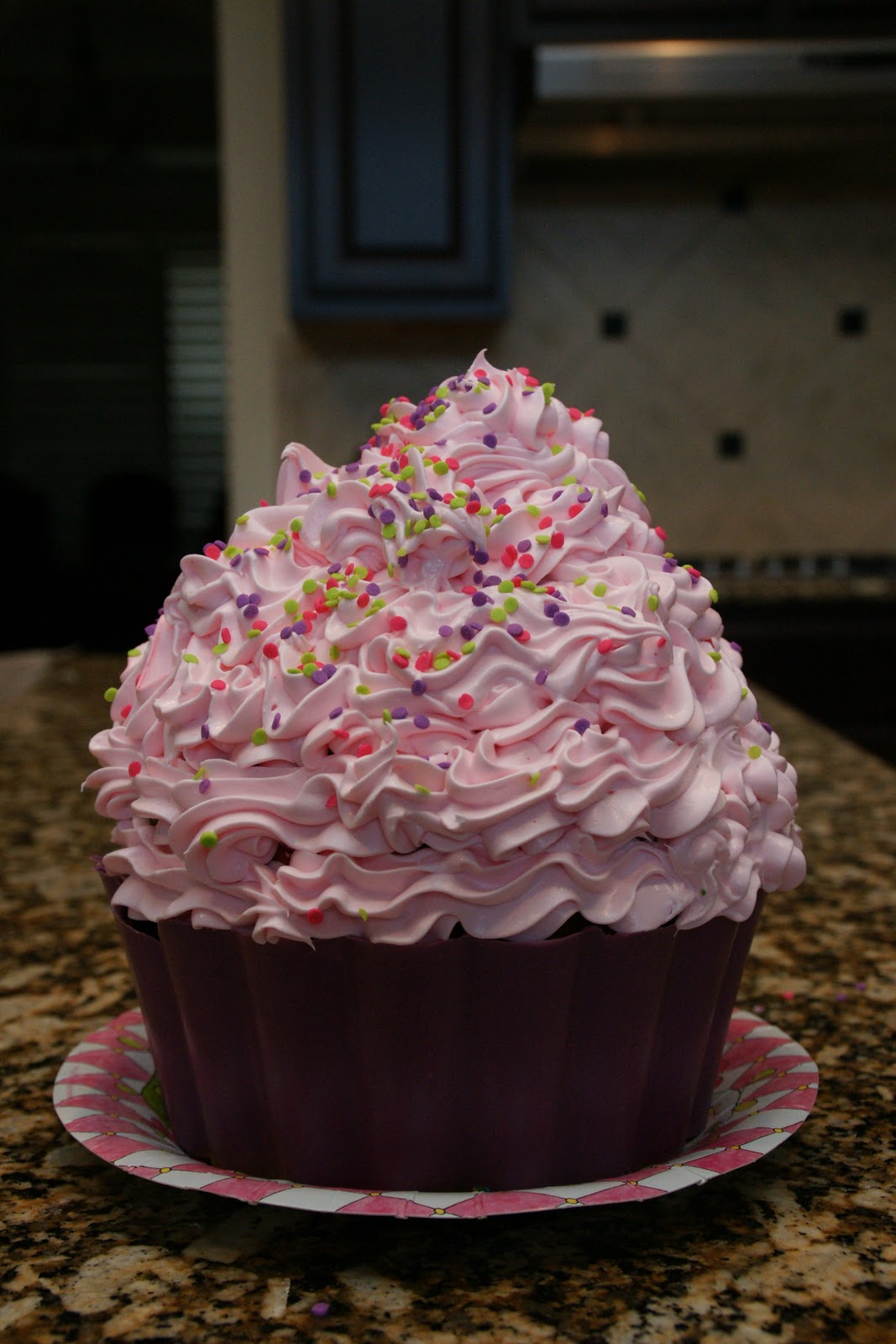 The Sweatman Family: How To Make A Rainbow GIANT Cupcake