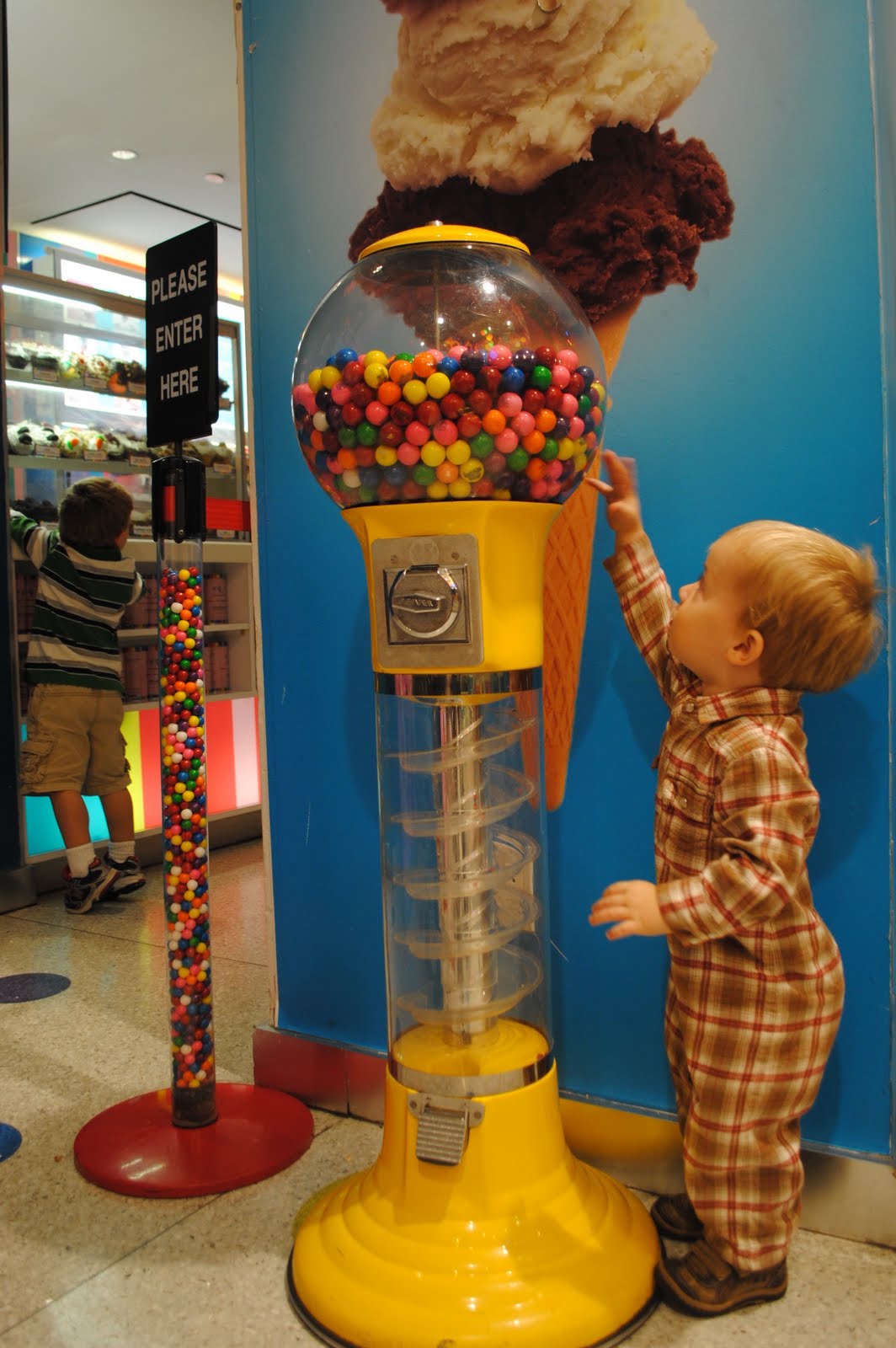 Laughing & Learning: Dylan's Candy Bar