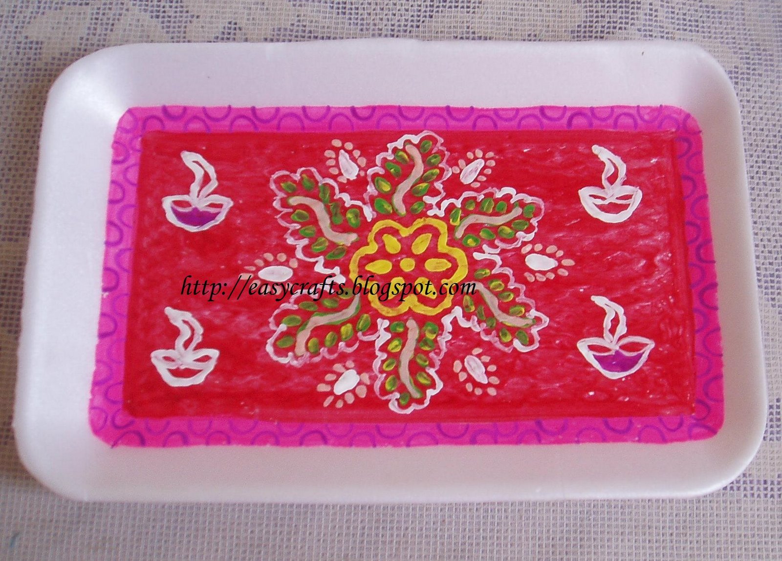 Easy Crafts - Explore your creativity: Paper plate painting