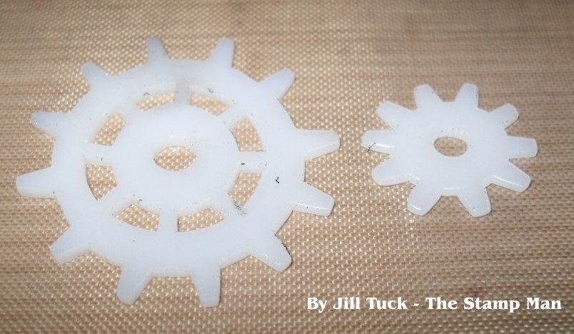The Stamp Man: Time Workshop/Tutorial Part 1 - Shrink Plastic Cogs/Gears
