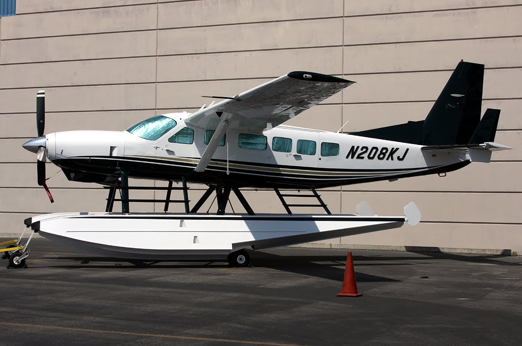 Aero Pacific Flightlines: Cessna 208 Caravans on Floats at Orange County