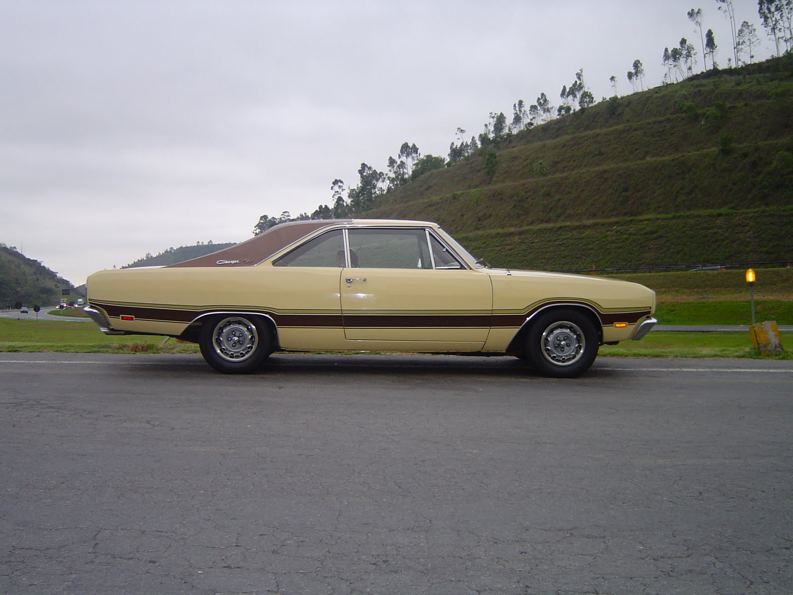 Museu do Dodge: Faixas do Charger R/T 78 ....