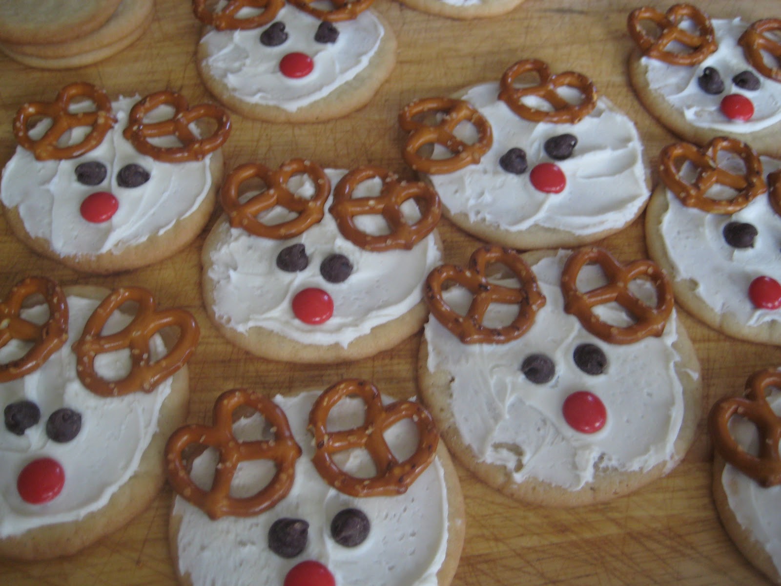 Rudolf the Red-Nosed Cookie - Crazy for Crust