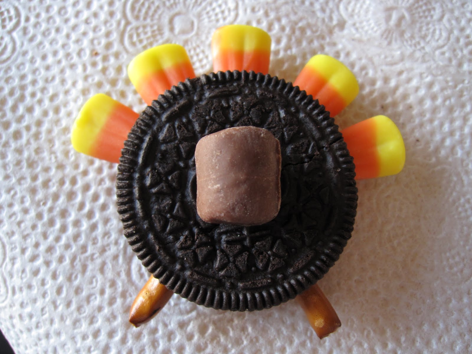 Gobble Gobble Oreo Turkeys Cookies And Cups Gobble Gobble Oreo Turkeys Cookies And Cups