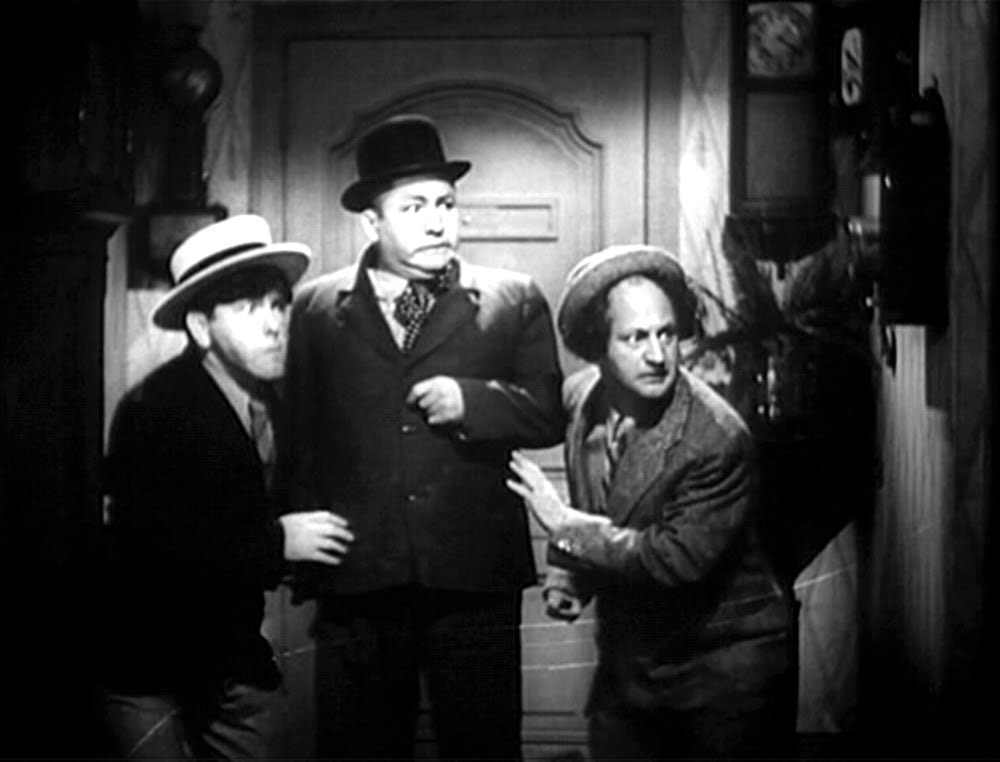 13: THE THREE STOOGES in SPOOK LOUDER - Thomas Ravenscroft - "Three ...