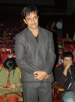 test: Arjun Sarja Wife niveditha arjun Photos, Stills, Pics, Gallery