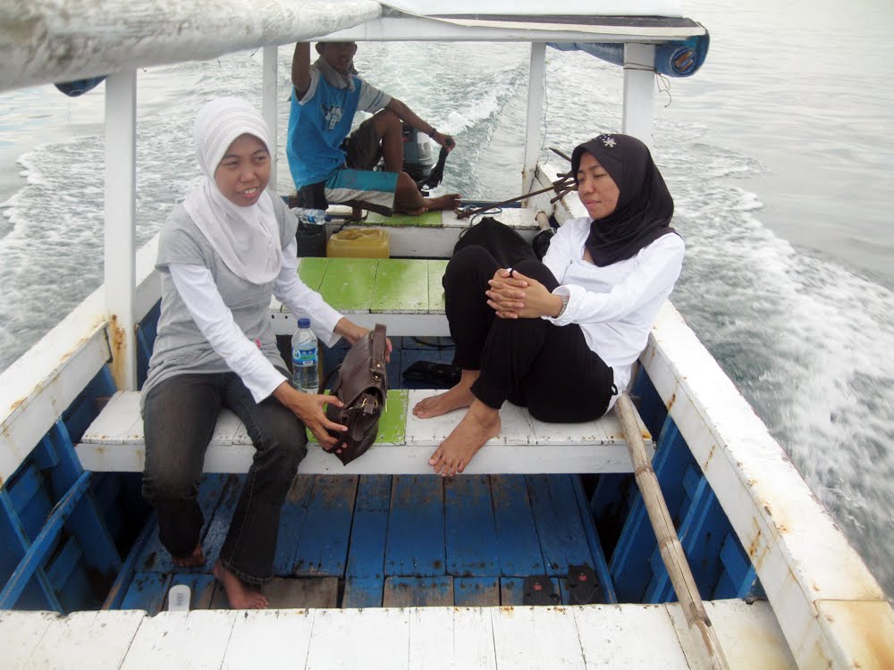 BACKPACKER'S DIARY: Lae-Lae Island, Makassar, South Sulawesi, Indonesia