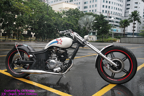 Below 300cc: Modenas Jaguh