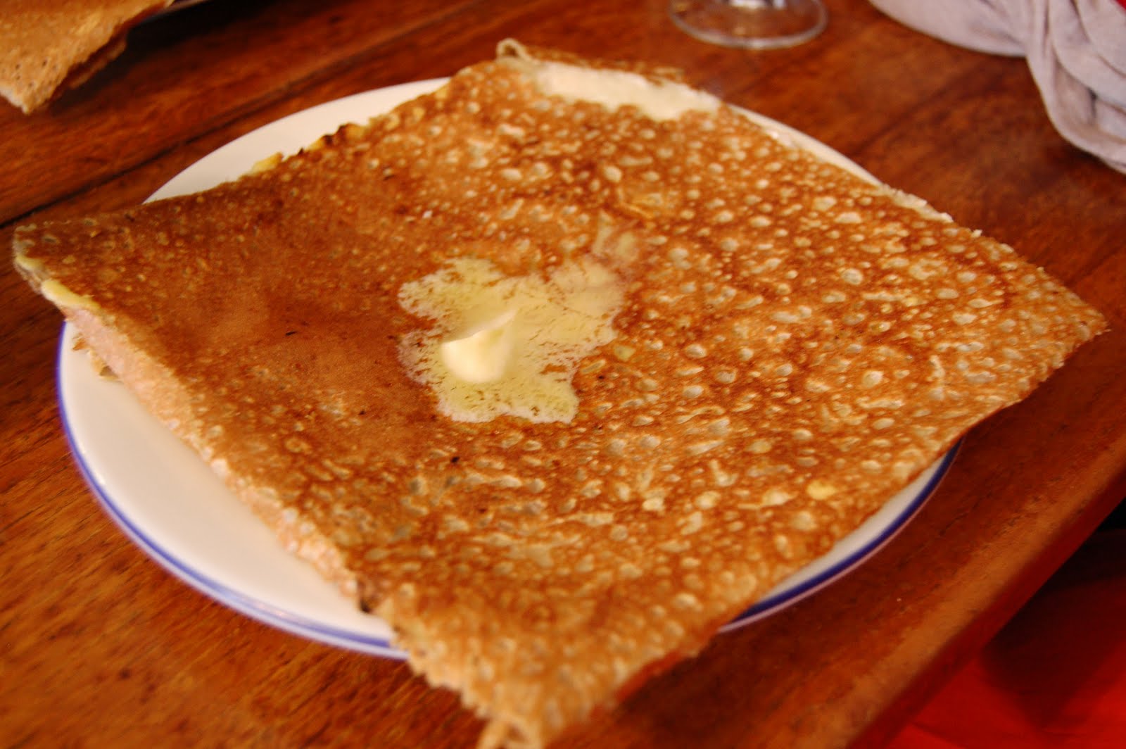 TNT ADVENTURES: Le Crêperie Bretonne - Paris, France