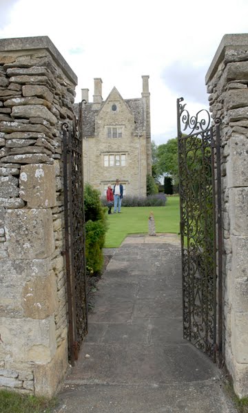 John Grimshaw's Garden Diary: Radcot House