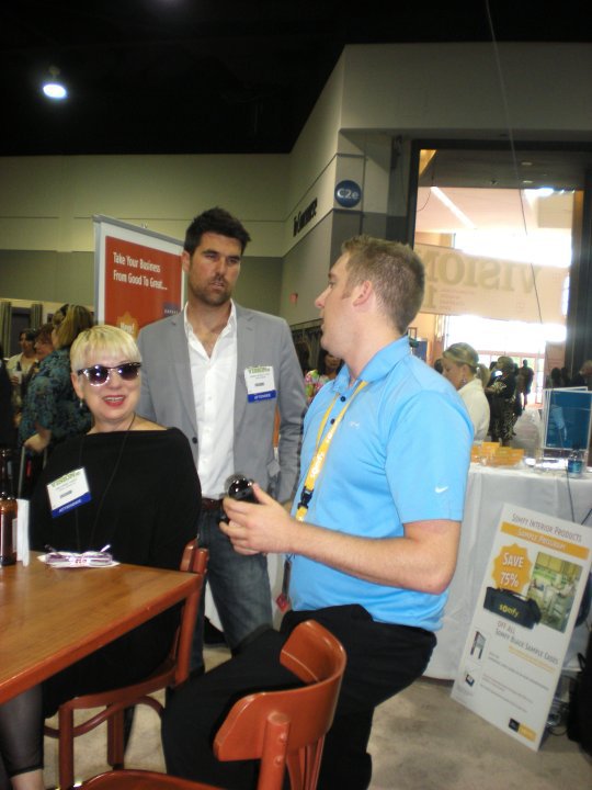 * v i s u a l * v a m p *: I Confess To Brian Patrick Flynn at HGTV ...