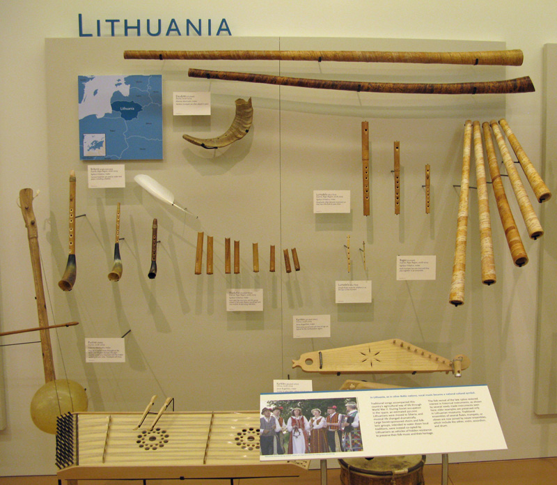 Touch the wind...: the MIM (Musical Instrument Museum in Phoenix, AZ) 1/4