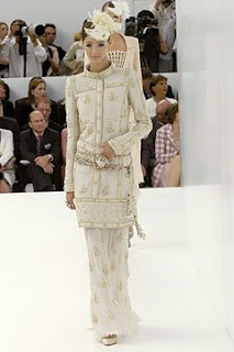 08071237D: Chanel 2004-2005 F/W Haute Couture