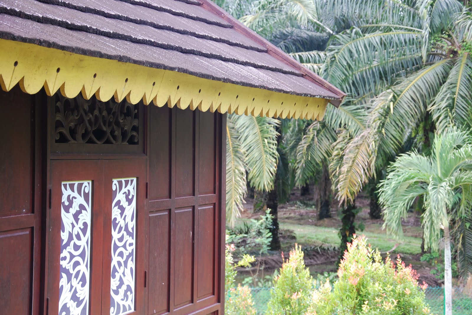 The Journey Continue..................: JOURNEY TO REPLIKA ISTANA RAJA ...