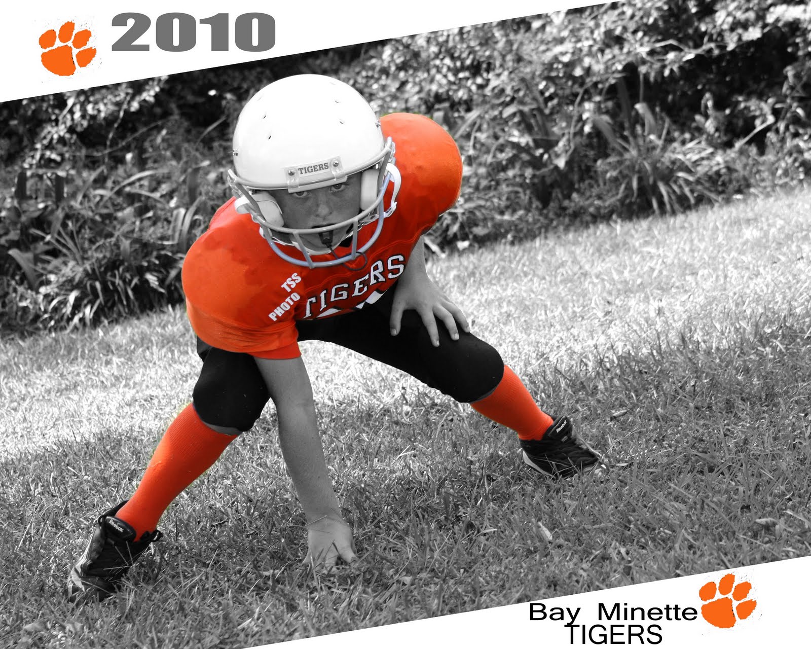 "KEEPSAKES" by Conny's Photography: FootBall Action Shots