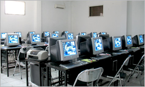 Mengalir dalam teknologi informasi: Kontrol Lab Sekolah dengan Software ini