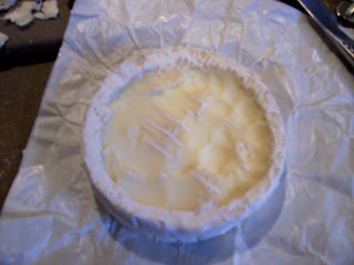 Emma's Eats: Baked Brie with Pears