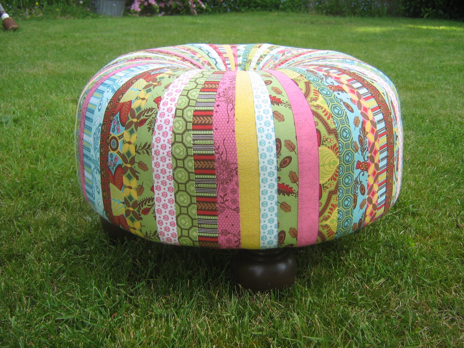 I'm keeping busy...: Little Miss Muffet...