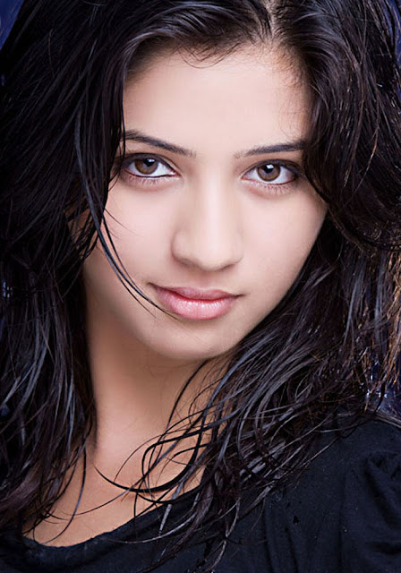 Szx Moxz: Nisha Shah Hot Tollywood Babe