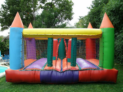 Castillos inflables y metegoles