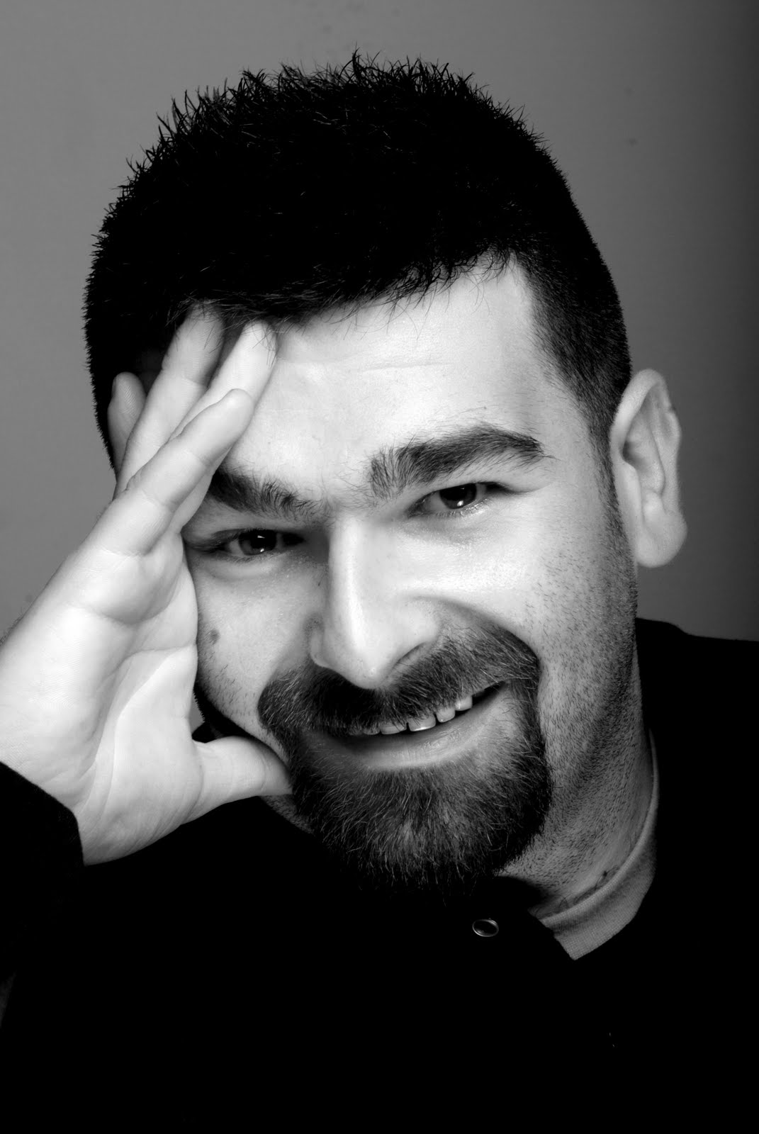 Damir Kustura: CV- Bosanski jezik