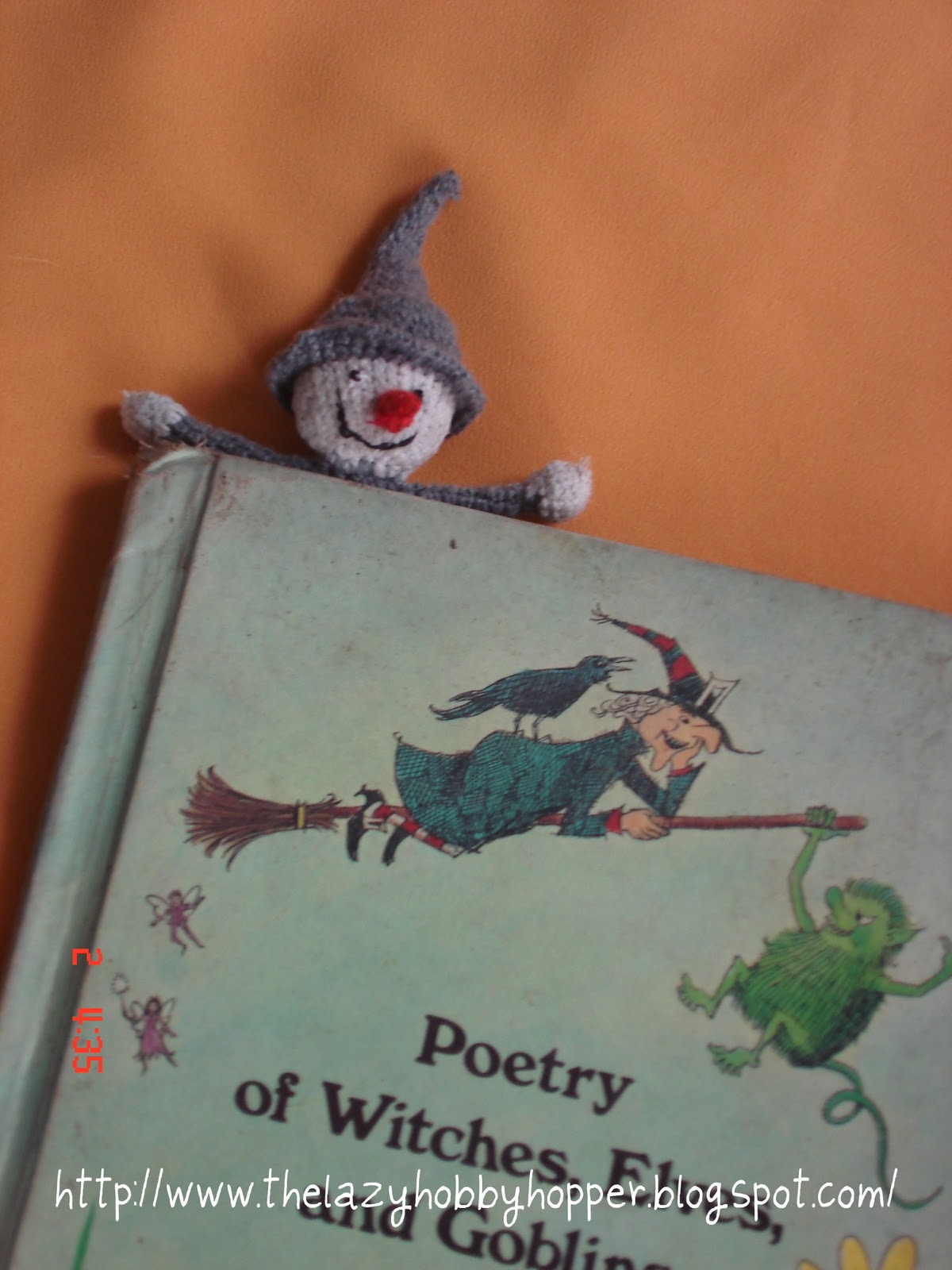 The Lazy Hobbyhopper: Witch Craft: Crochet Witch Bookmark