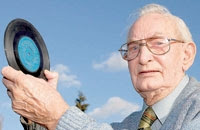 Danii's Site: Ron Diggins, el primer Dj de la historia.