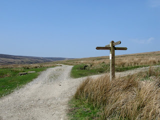 Yorkshire Dales Inn Way 2008: Day 4 - Reeth to West Burton