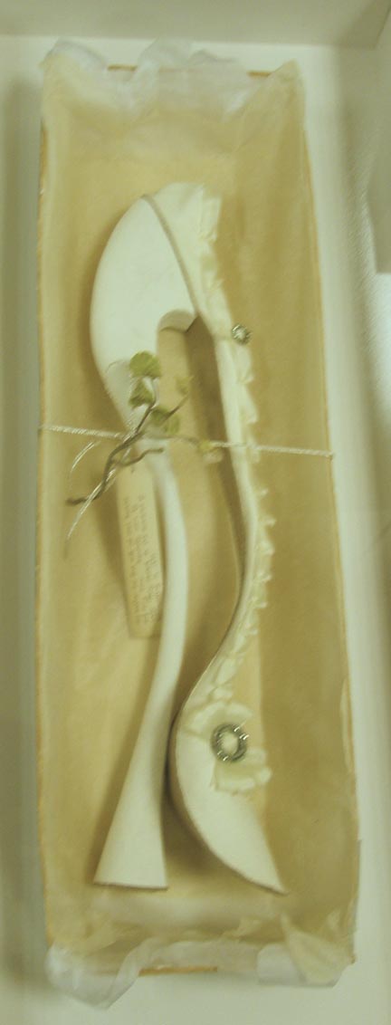 FOLLIES OF FASHION - APRIL 2010