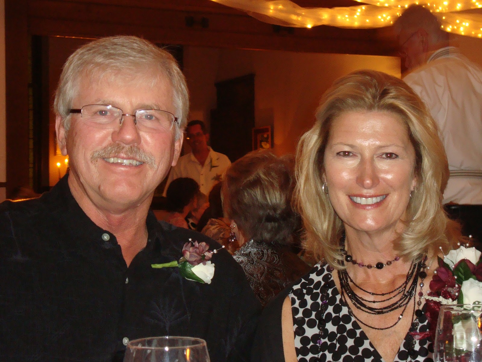 Paper Cut Screams: Congratulations Randy & Mandy