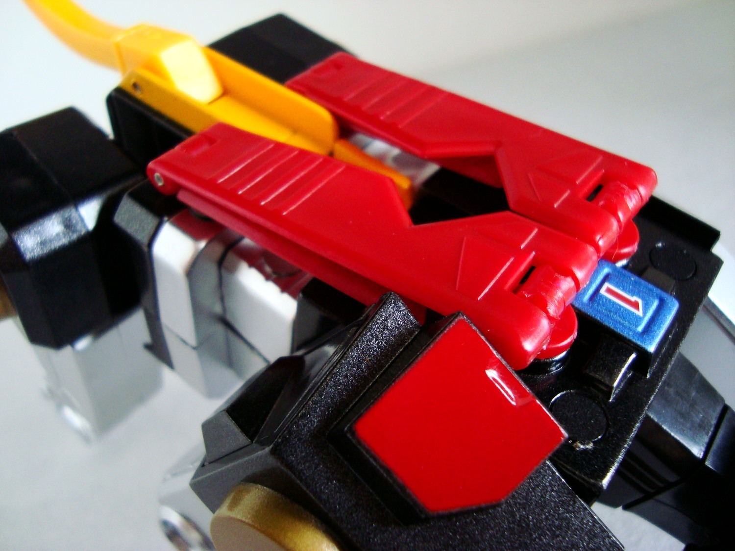 SUPER SHOGUN: VOLTRON 25TH ANNIVERSARY METALLIC GIFT SET - TOYNAMI