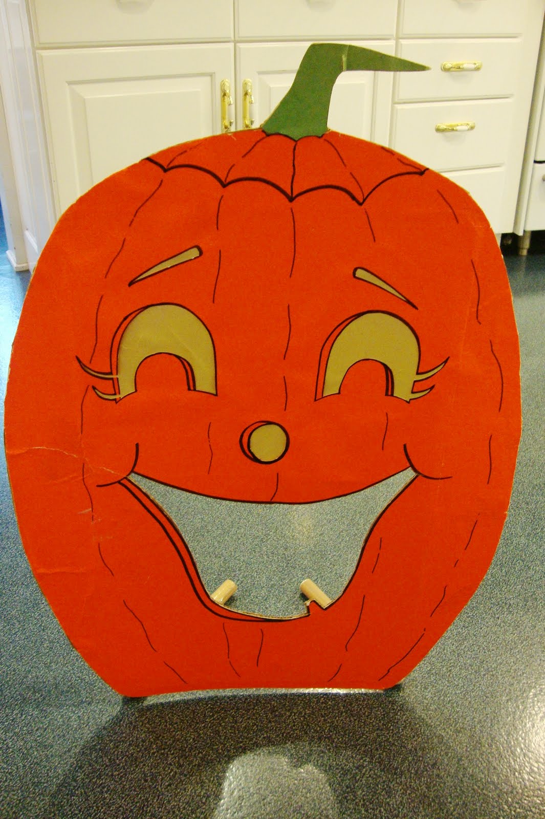 Shabby Tea Party: Halloween How-To, Kid Pleasing Party Games