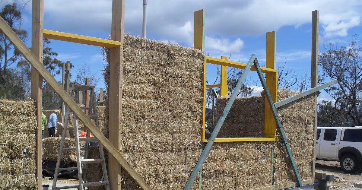 Our Straw Bale House: Straw Bale Working Bee - Day 3